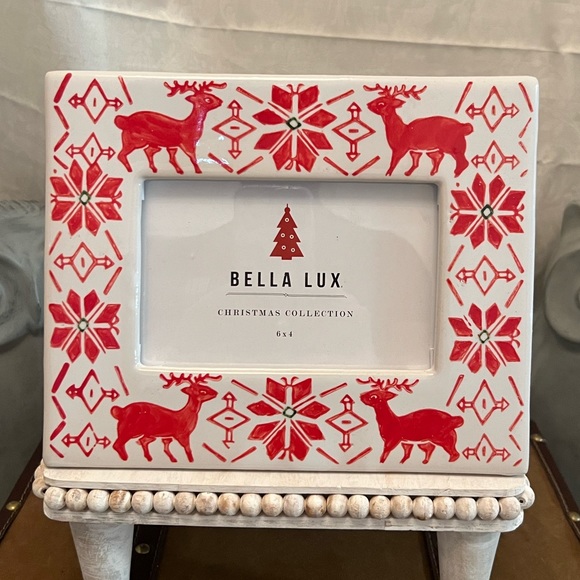 Bella Lux. | Accents | Bella Lux Christmas Collection Picture Frame ...